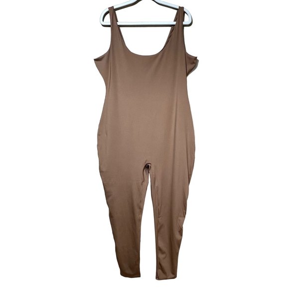 SKIMS | Pants & Jumpsuits | Skims Allinone Scoop Neck Onsie Jumpsuit ...